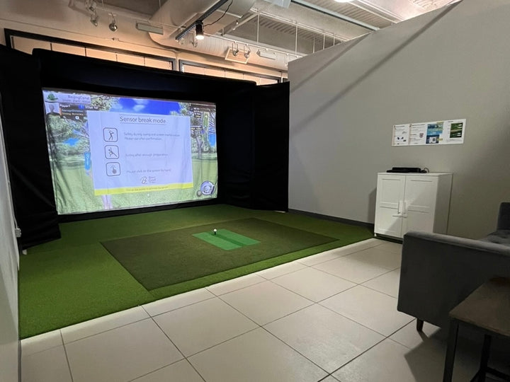 Indoor Golf Simulator in Kitchener, ON | TARGET Indoor Golf